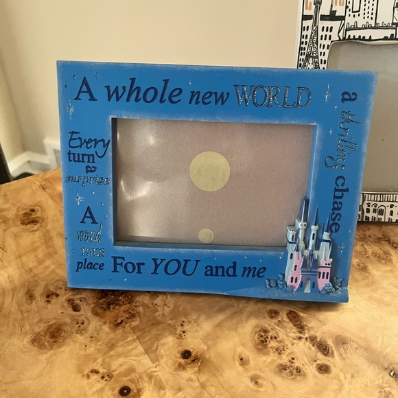 Disney | Accents | Disneys Aladdin Frame | Poshmark